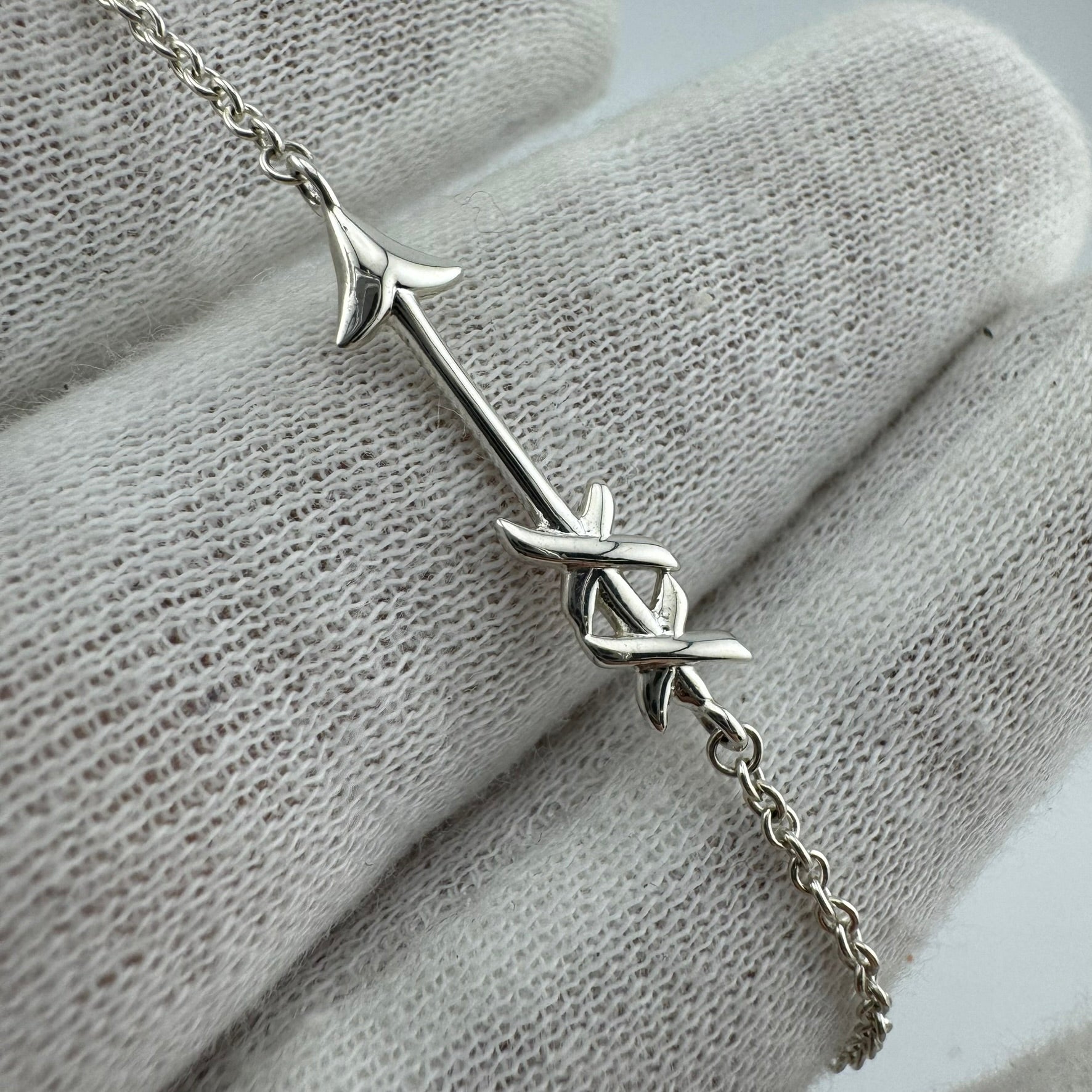TIFFANY & CO. Paloma Picasso Graffiti Arrow 925 Sterling Silver Pendan ...