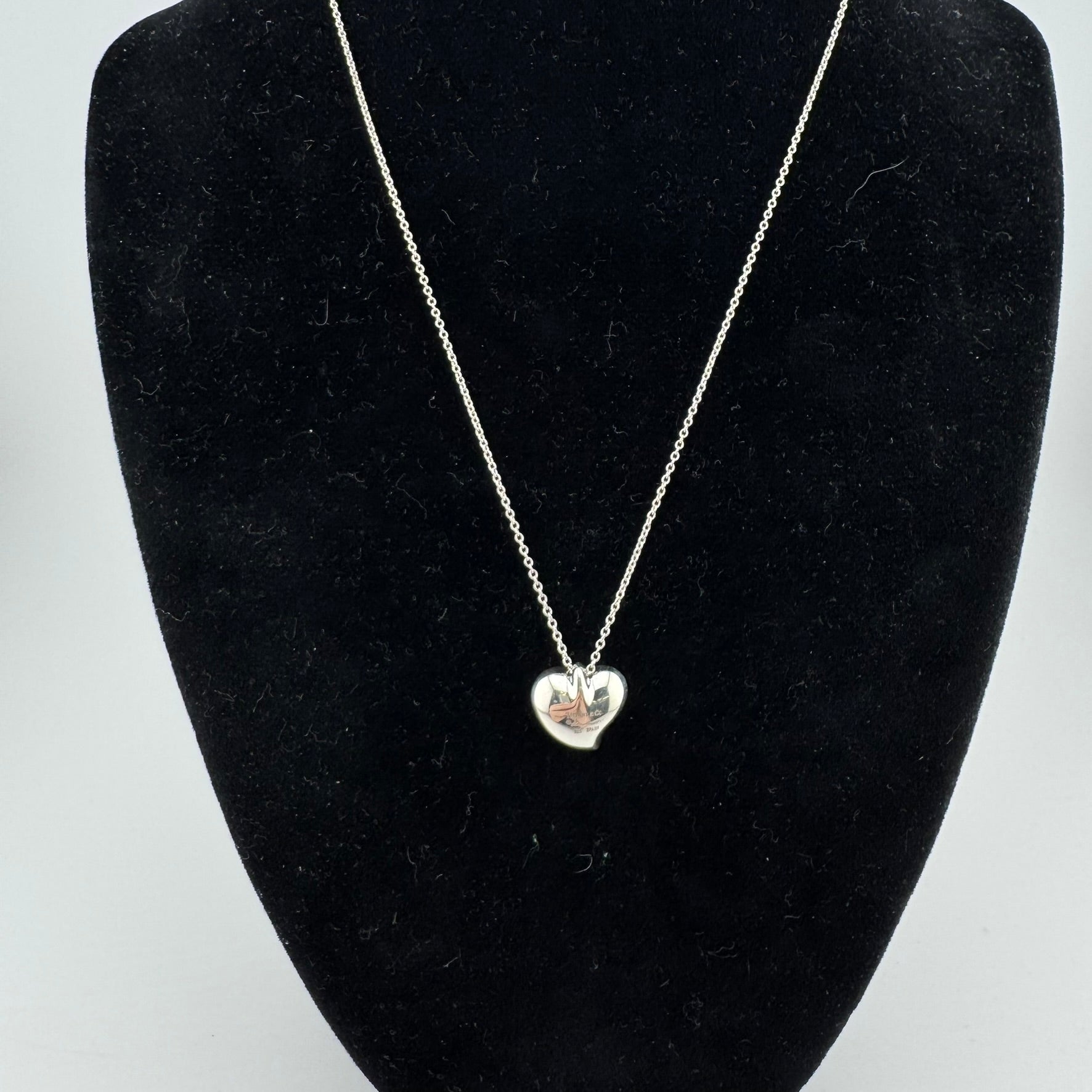 TIFFANY & CO. Elsa Peretti Curved Heart 925 Sterling Silver Pendant Ne ...